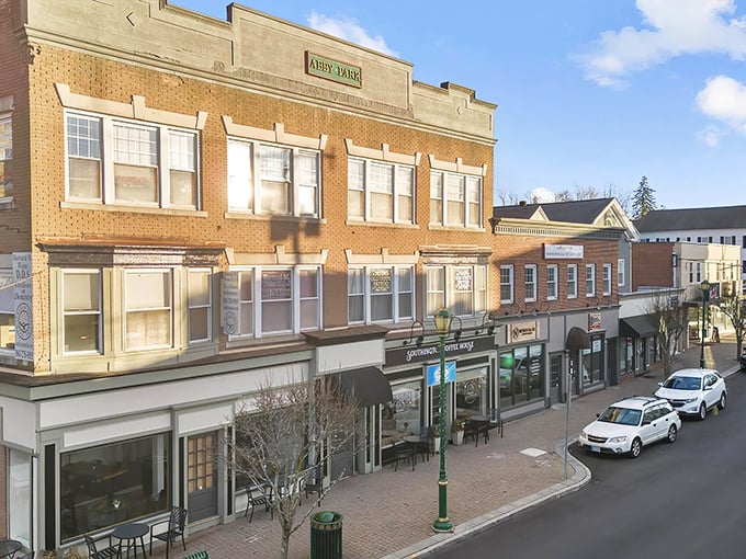 Brick facades and tidy storefronts create that "Norman Rockwell painted my retirement plan" vibe that makes Southington irresistibly homey.