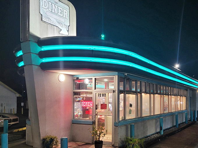The Palace Diner's neon glow transforms Savannah nights into a scene from an Edward Hopper painting with a splash of turquoise optimism.