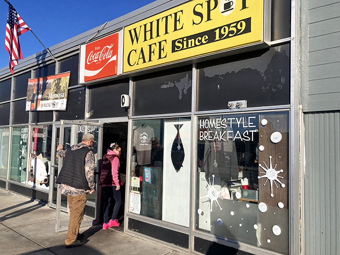 The bright yellow sign of White Spot Caf&eacute; has been a beacon for hungry Alaskans since 1959. Some landmarks need no renovation&mdash;just respect and regular customers.