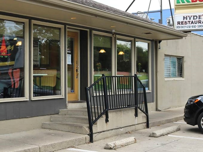 Sometimes the best treasures come in humble packages &ndash; Hyde's proves that theory deliciously right.