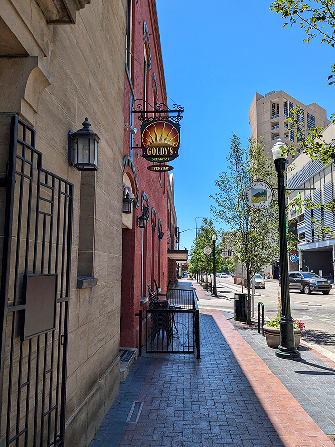This corner spot beckons like a breakfast lighthouse, guiding hungry souls to hollandaise heaven.