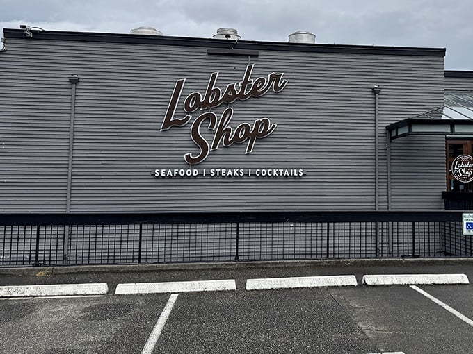That sign says it all: seafood, steaks, and cocktails&mdash;the holy trinity of waterfront dining in the Pacific Northwest.