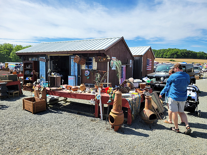 The iconic Jake's Flea Market, with its outdoor displays of vintage pots and thrifts, stands as a beacon to treasure hunters throughout Pennsylvania.