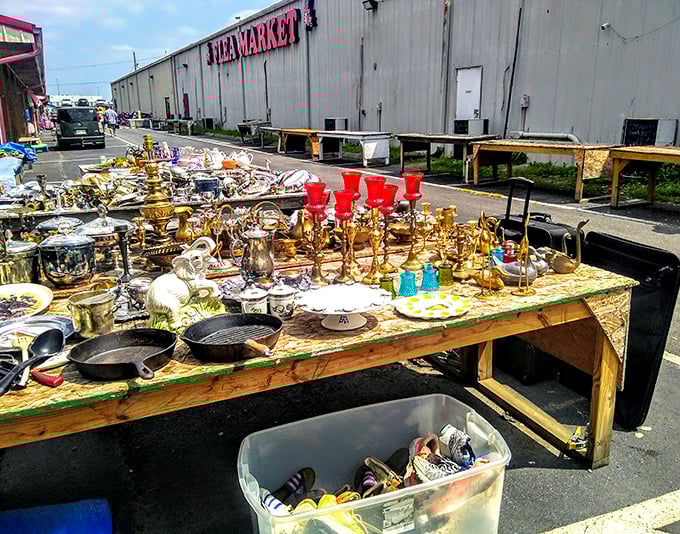 Treasure hunters paradise under the Tennessee sky. Colorful canopies shelter decades of memories waiting to find new homes in this sprawling outdoor marketplace.