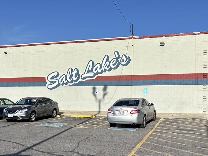 The unassuming exterior of Salt Lake's Indoor Swap Meet&mdash;where retail dreams and bargain hunting begin their beautiful dance.