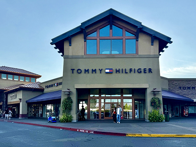 Architectural brilliance meets shopping paradise &ndash; Woodburn's covered walkways let you shop in style while Oregon's rain stays politely outside.