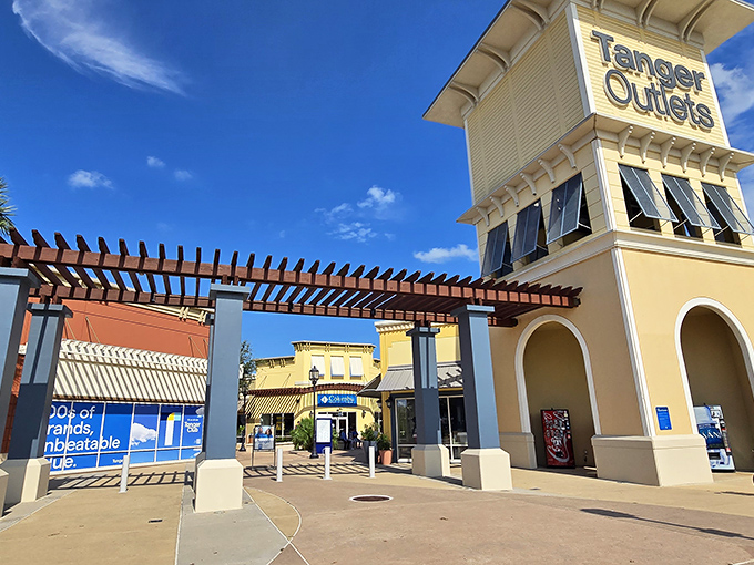 That Mediterranean-inspired entrance tower isn't fooling anyone &ndash; this is serious Texas shopping territory ahead.