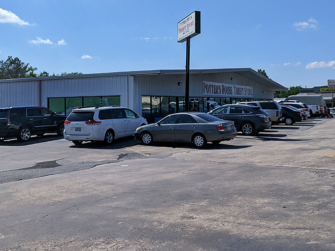 Another angle of thrift paradise. The packed parking lot tells you what locals already know&mdash;this place is worth stopping for.