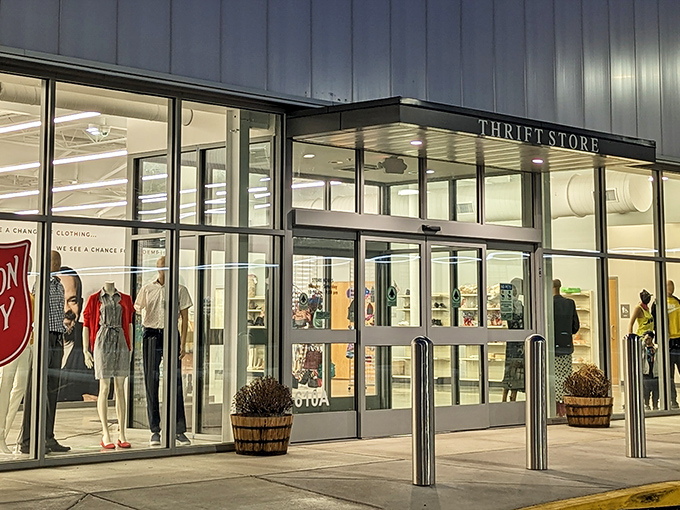 The gleaming glass fa&ccedil;ade of this Wilmington treasure trove beckons like a siren song to bargain hunters. Welcome to thrift paradise!