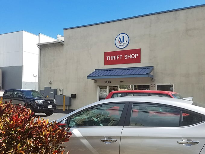 The unassuming exterior of treasure-hunting paradise. Like a poker player with a royal flush, this building keeps its winning hand hidden from passersby.