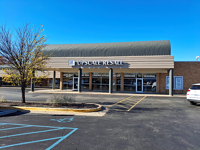 The distinctive curved roof of Upscale Resale stands out like a treasure chest waiting to be opened. Bargain hunters, your mothership has landed in Columbia!