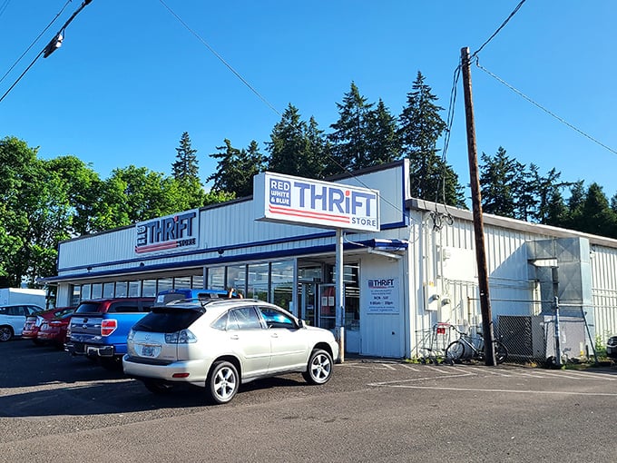 A patriotic name for a place that's practically a national monument to secondhand shopping. The simple storefront promises adventures in bargain hunting beyond those glass doors.