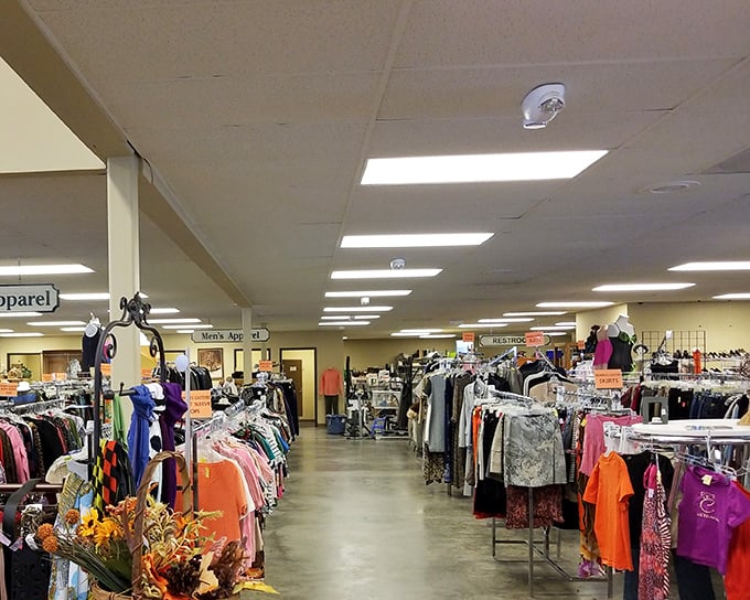 The unassuming exterior of HSCO Thrift Store hides a treasure trove within. Like finding a five-star restaurant in a gas station, appearances can be delightfully deceiving.