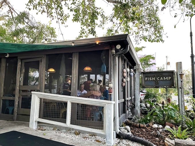 The quintessential Florida fish shack fantasy comes to life at Owen&rsquo;s, where twinkling lights and weathered wood whisper, &ldquo;Slow down&mdash;you&rsquo;re on vacation time now.&rdquo;