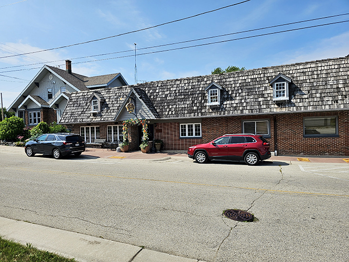 Small-town charm, big-time flavor. The unassuming brick fa&ccedil;ade of Schwarz's hides what might be Wisconsin's greatest steakhouse treasure.