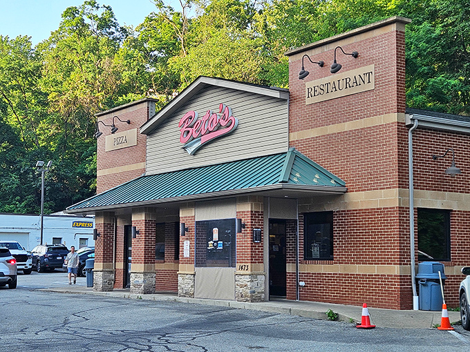 The unassuming brick exterior of Beto's Pizza hides a culinary rebellion that's been challenging pizza norms for decades. Pizza pilgrims, your destination awaits!