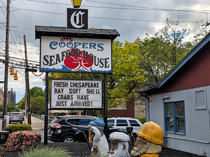 The marquee doesn't lie&mdash;those Chesapeake Bay soft shell crabs really have arrived, and they're worth the journey.