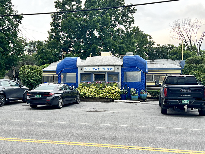 From the road, this unassuming time capsule promises what fancy restaurants can't&mdash;honest food with a side of authenticity.