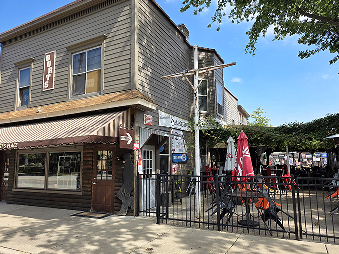 The unassuming exterior of Burt's Place hides a pizza paradise within, like finding a treasure map in your grandma's attic.