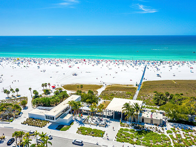 Paradise isn't just a concept&mdash;it's a real place with sugar-white sand and water in fifty shades of blue. Siesta Beach stretches wide enough for everyone to claim their slice of heaven.