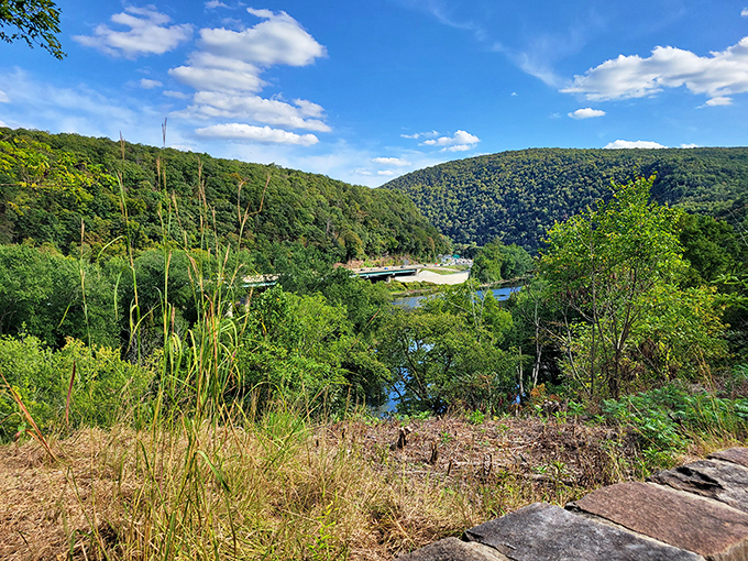 The perfect spot for contemplation, where rocks older than your problems offer perspective and comfortable seating.