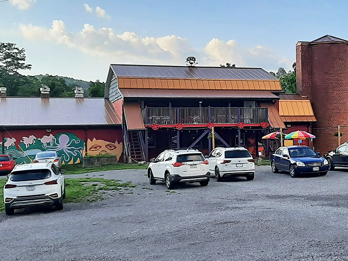 With its copper-topped roof and signature red silo, Cuz’s isn’t just a restaurant—it’s a landmark for steak lovers and Mini Cooper fans alike.