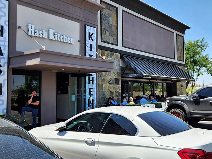 The modern fa&ccedil;ade might fool you into thinking it's a nightclub, but those morning crowds know better&mdash;breakfast paradise awaits behind those doors.