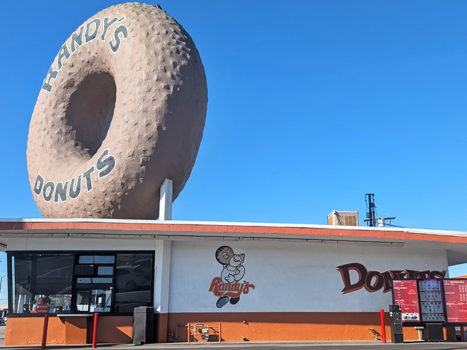 That iconic giant donut on the roof isn't just for show&mdash;it's a beacon of deliciousness that's appeared in countless films and TV shows. Hollywood's favorite pastry landmark!