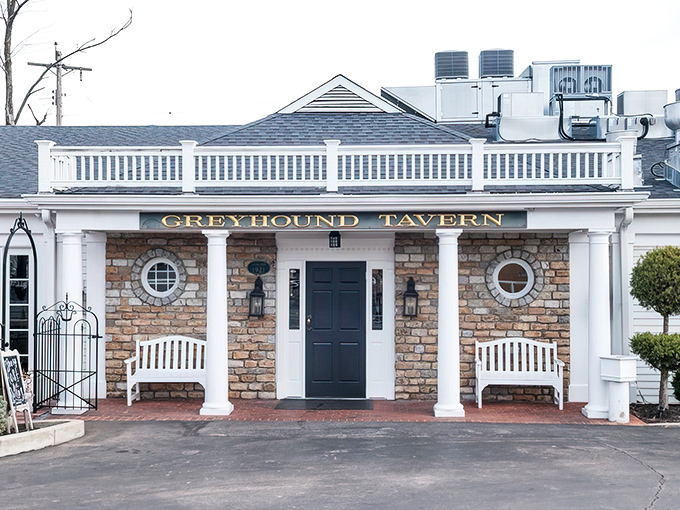 Summer evenings at Greyhound Tavern feel like Kentucky's answer to a Norman Rockwell painting&mdash;complete with white columns and blue skies that promise good things ahead.