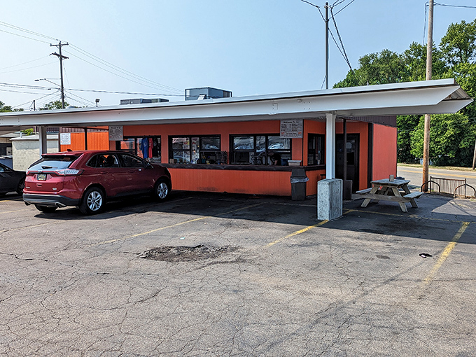 From this humble roadside stand, root beer dreams have been fulfilled for generations. No fancy frills needed—just pure Michigan summer bliss.