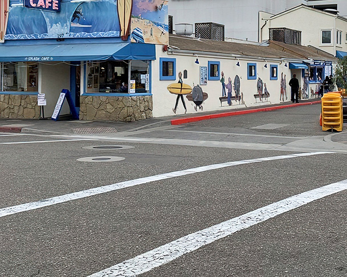 The whimsical exterior of Splash Caf&eacute; looks like a beach postcard come to life, complete with playful murals that set the perfect tone for the seafood adventure within.