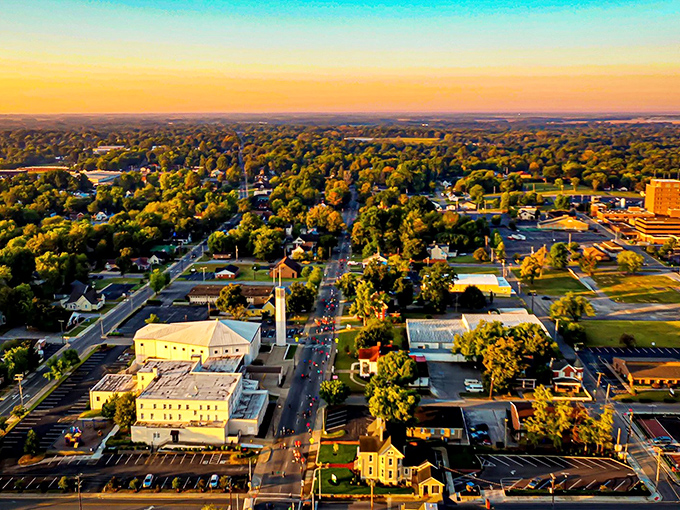 Golden hour over Hopkinsville looks like someone gave Mother Nature a Instagram filter and unlimited artistic license.