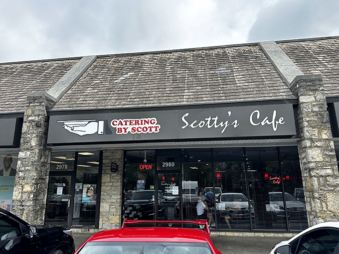 The classic stone fa&ccedil;ade and simple signage of Scotty's Caf&eacute; is Columbus's version of a culinary bat signal for those in the know about great comfort food.