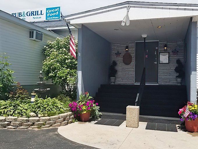 Sometimes the best restaurants look like they haven't changed since the Carter administration &ndash; and that's exactly the point.