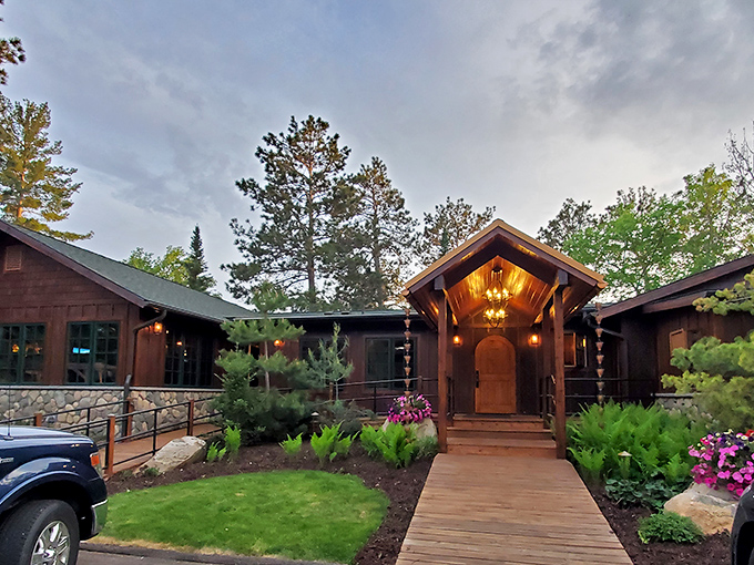 The woodland approach to Norway Ridge feels like discovering a secret culinary cabin that generations of Minnesotans have whispered about over fishing trips and family gatherings.