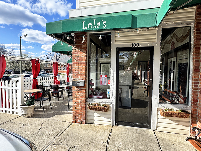 The charming exterior of Lola's beckons like an Italian grandmother insisting you're too skinny. Those red curtains practically whisper "mangia, mangia!"