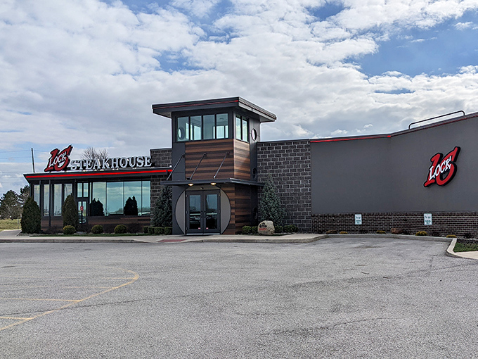 The architectural equivalent of a warm welcome, Lock Sixteen's distinctive tower and wood accents promise culinary adventures before you even step inside.