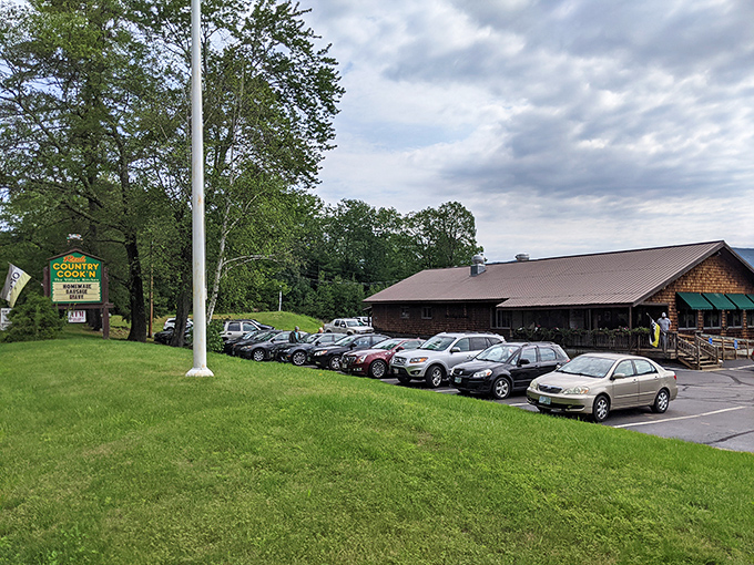 The quintessential New England breakfast spot doesn't need neon signs or valet parking&mdash;just a rustic cedar-shingled exterior and a full parking lot that speaks volumes.