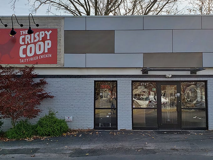 The unassuming exterior of The Crispy Coop belies the flavor explosion waiting inside. Columbus's chicken paradise keeps it simple with a straightforward promise: tasty fried chicken.
