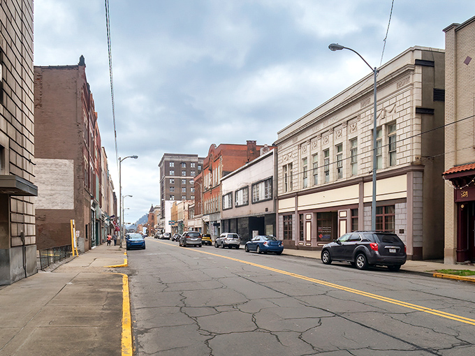 Downtown Steubenville offers classic Americana with its historic architecture and unhurried pace, like stepping into a Norman Rockwell painting that welcomes retirees home.