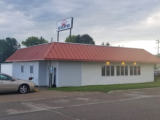The unassuming exterior of Sunrise Cafe proves once again that culinary treasures often hide behind the simplest facades.