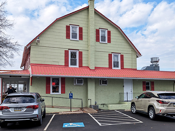 The distinctive barn-style architecture of Cross Keys Diner stands as a beacon of breakfast hope along Doylestown's roadways, promising comfort food and Pennsylvania charm.