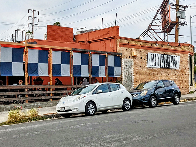 Those blue and white checkered panels aren't just decorative&mdash;they're a signal flag for serious barbecue enthusiasts passing by.