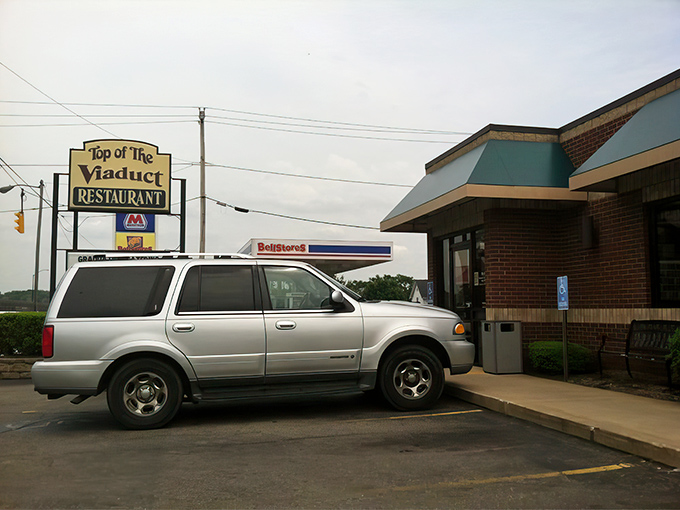 That sign isn't just pointing you toward breakfast&mdash;it's pointing you toward happiness on a plate.