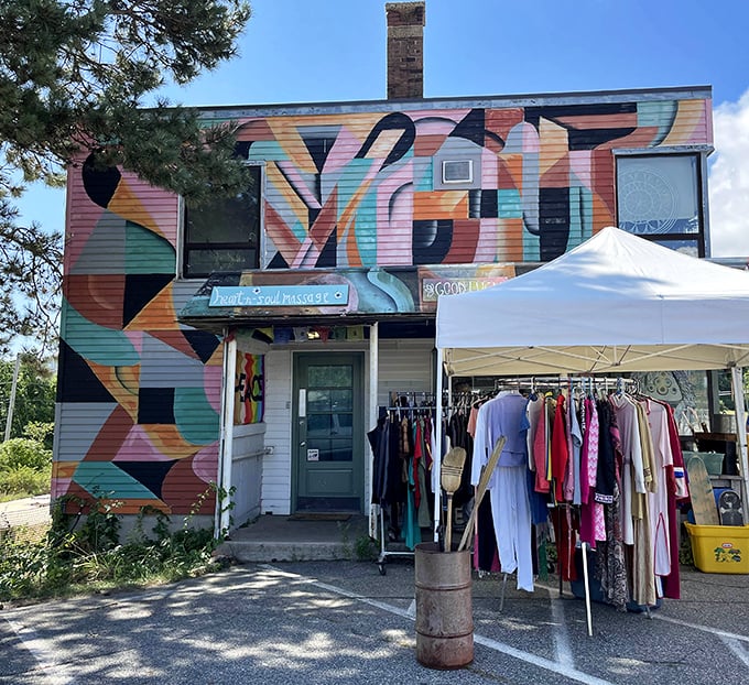 The psychedelic facade of Lost Coast beckons like a siren song to thrift-hunters. This isn't your grandmother's secondhand shop&mdash;unless your grandmother was incredibly cool.
