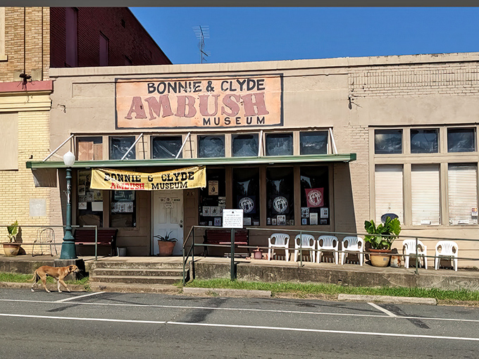 The unassuming storefront of the Bonnie & Clyde Ambush Museum in Gibsland, Louisiana &ndash; where American outlaw history meets small-town charm.