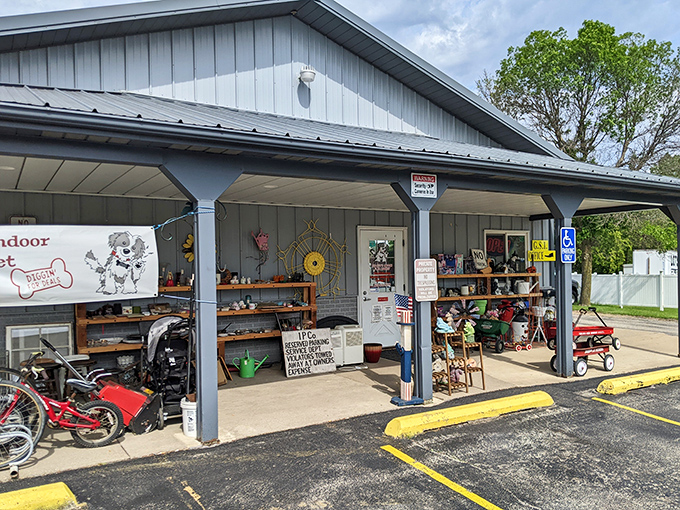 The unassuming exterior of Shaggy's belies the wonderland within&mdash;like finding a portal to the past hiding in plain sight along a Dubuque roadside.