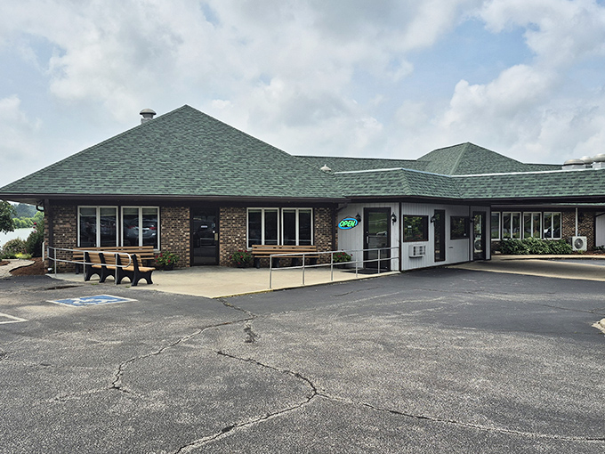 The unassuming exterior of Stoll's Lakeview Restaurant proves once again that culinary treasures often hide in plain sight, waiting for hungry explorers.