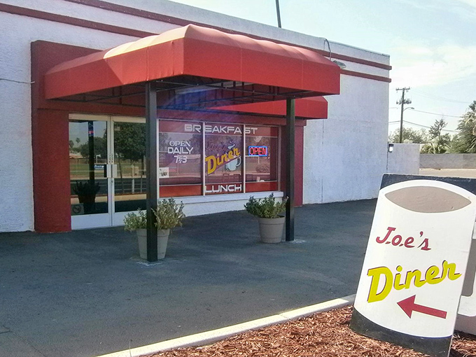 That red awning might as well be a superhero cape &ndash; it's been sheltering hungry Phoenicians from the desert sun while they prepare for pancake heroics inside.