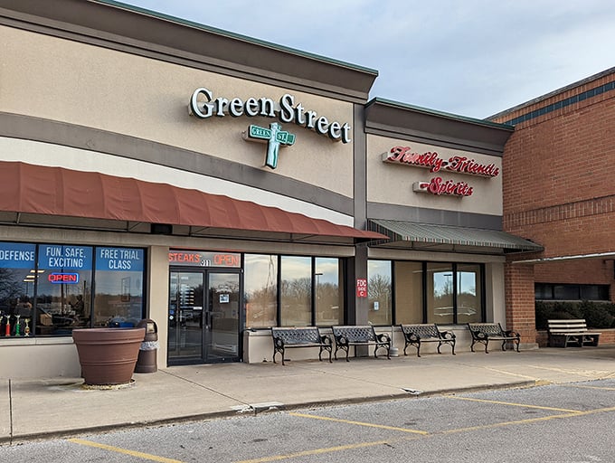 Green Street Pub & Eatery's unassuming strip mall exterior is like Clark Kent &ndash; hiding superhero-level food behind those modest windows.